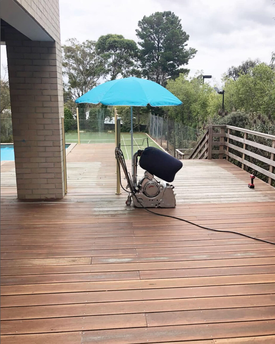 The Best Time of Year for Deck Maintenance